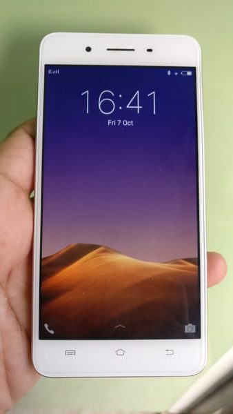 Vivo Y55L Review - Stylish & All Rounder In Affordable Segment • TechVorm