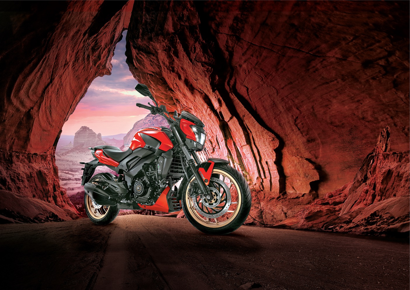 Bajaj Auto Launches the Dominar 400 2018 Collection in Three Exciting ...