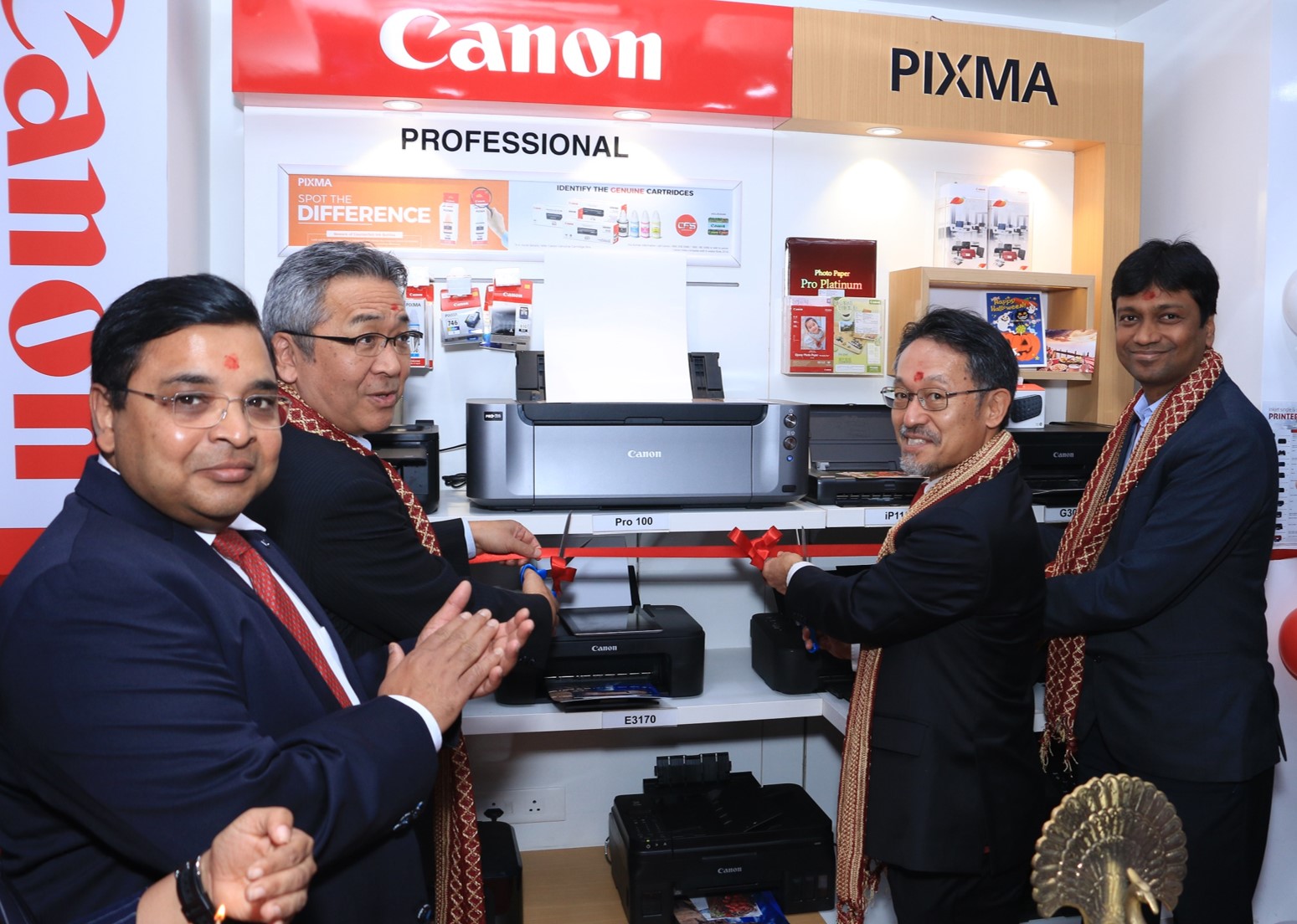 First Canon PIXMA Zone Opened in New Delhi For Canon Printers • TechVorm