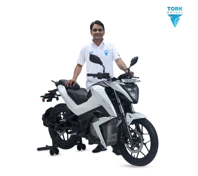 Tork Motors Launches KRATOS and KRATOS-R EV Motorcycles • TechVorm
