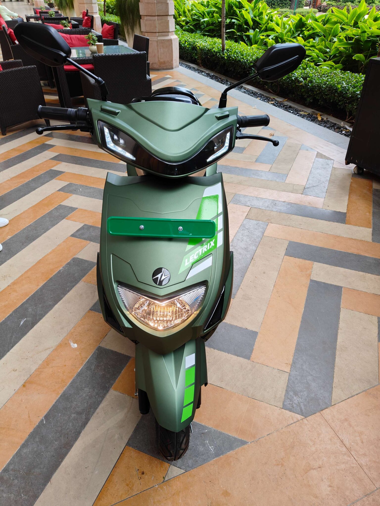 Lectrix EV Launches Two Electric Scooters - LXS G2.0 & 3.0 with 93 ...