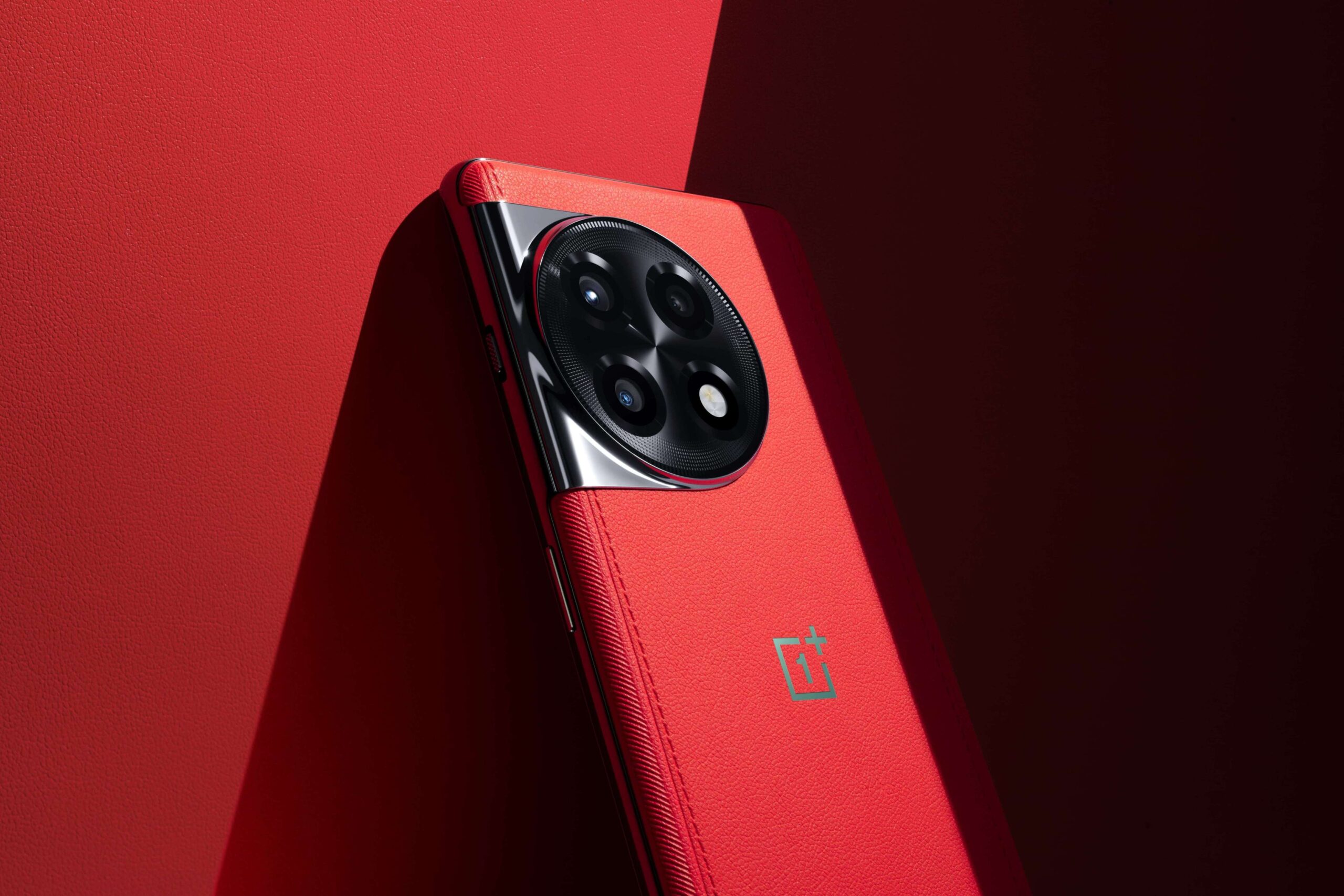 OnePlus 11R 5G Solar Red Priced at INR 45999 will Go on Sale from 8th ...